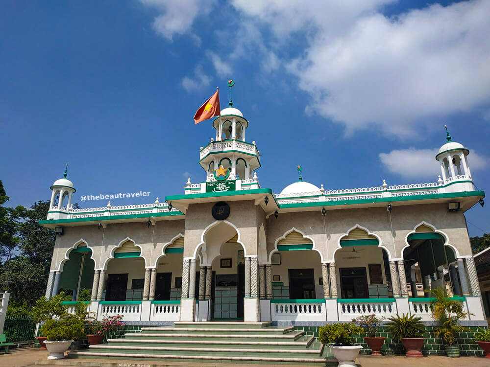 Top 5 Places to Visit in An Giang Province, Vietnam