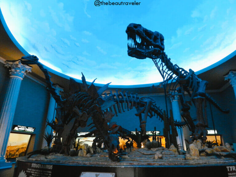 The Ultimate Java Travel Guide: 36 Best Places to Visit in Java, Indonesia